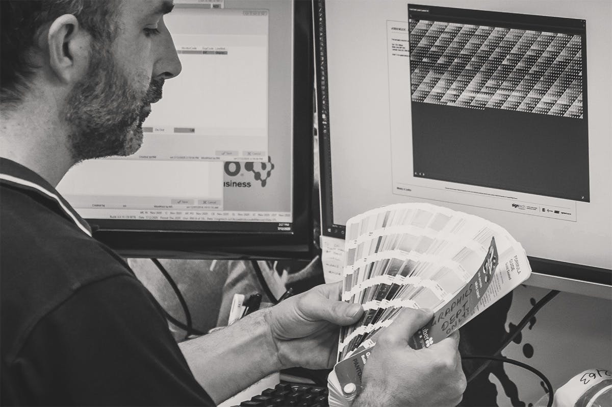 Services | Sign design | Signtech